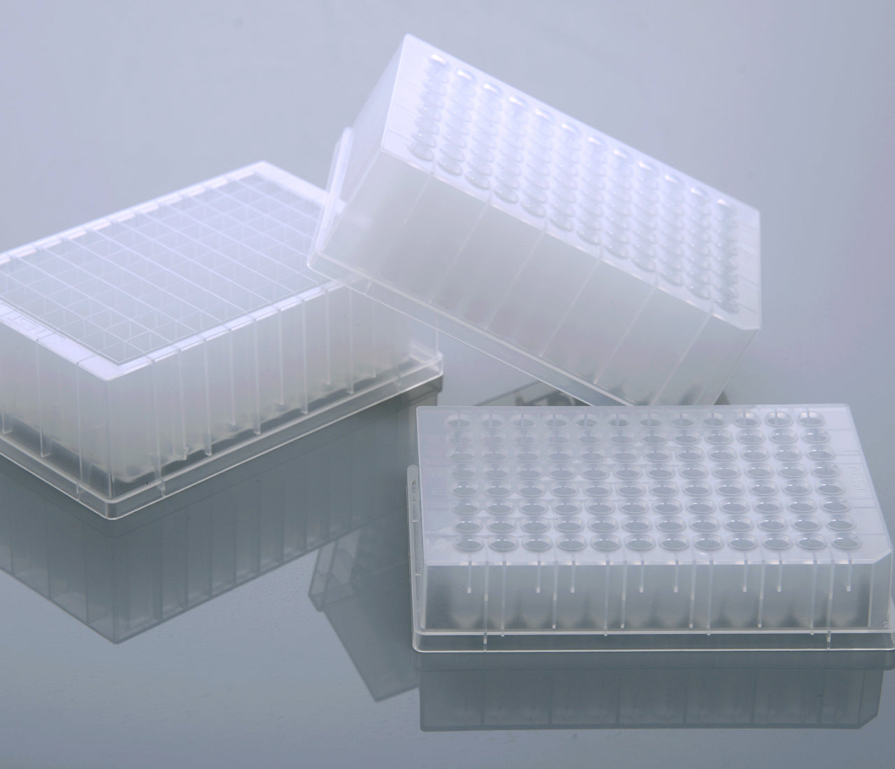 What are Deep Well Plates? – GMP Plastic