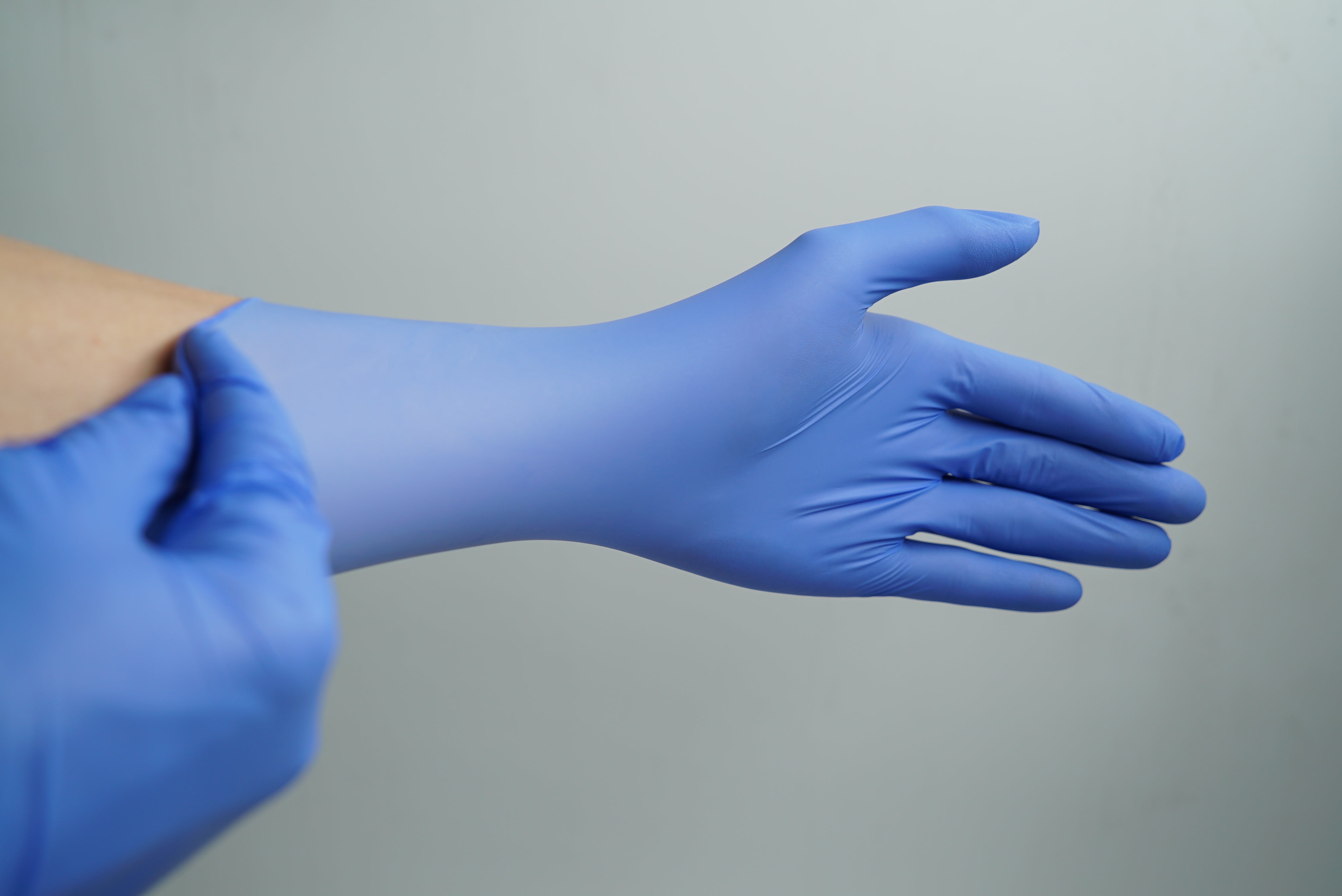 Guide on Basic Lab Safety – GMP Plastic