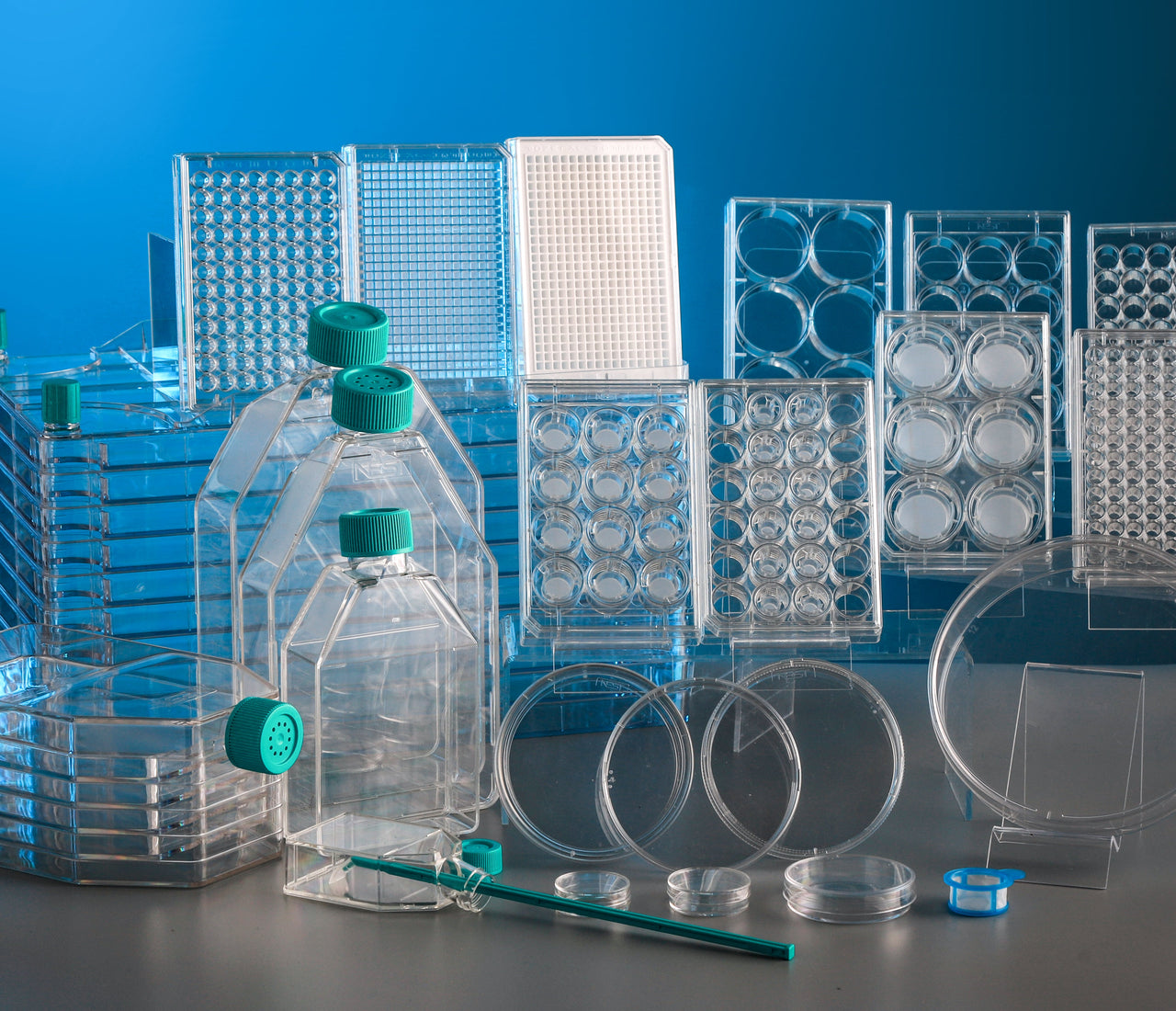 Aseptic Techniques in Cell Culture – GMP Plastic